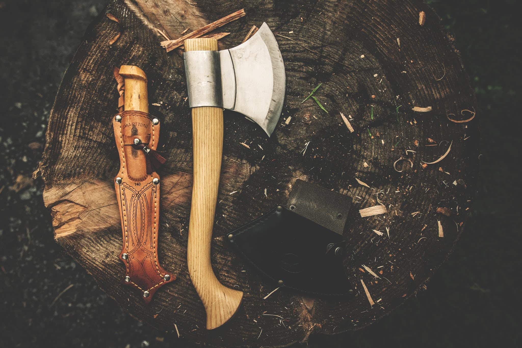 Build Your Essential Prepper List [Ultimate Gear For 2025] - Men of ...